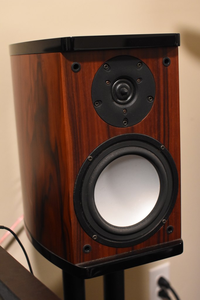 Onix Rocket RS250 Bookshelf speakers review – HIFI Sound Enthusiast
