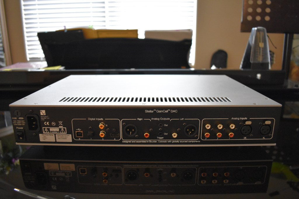 Audio Component Basics: Integrated Amplifers, Preamplifiers and ...