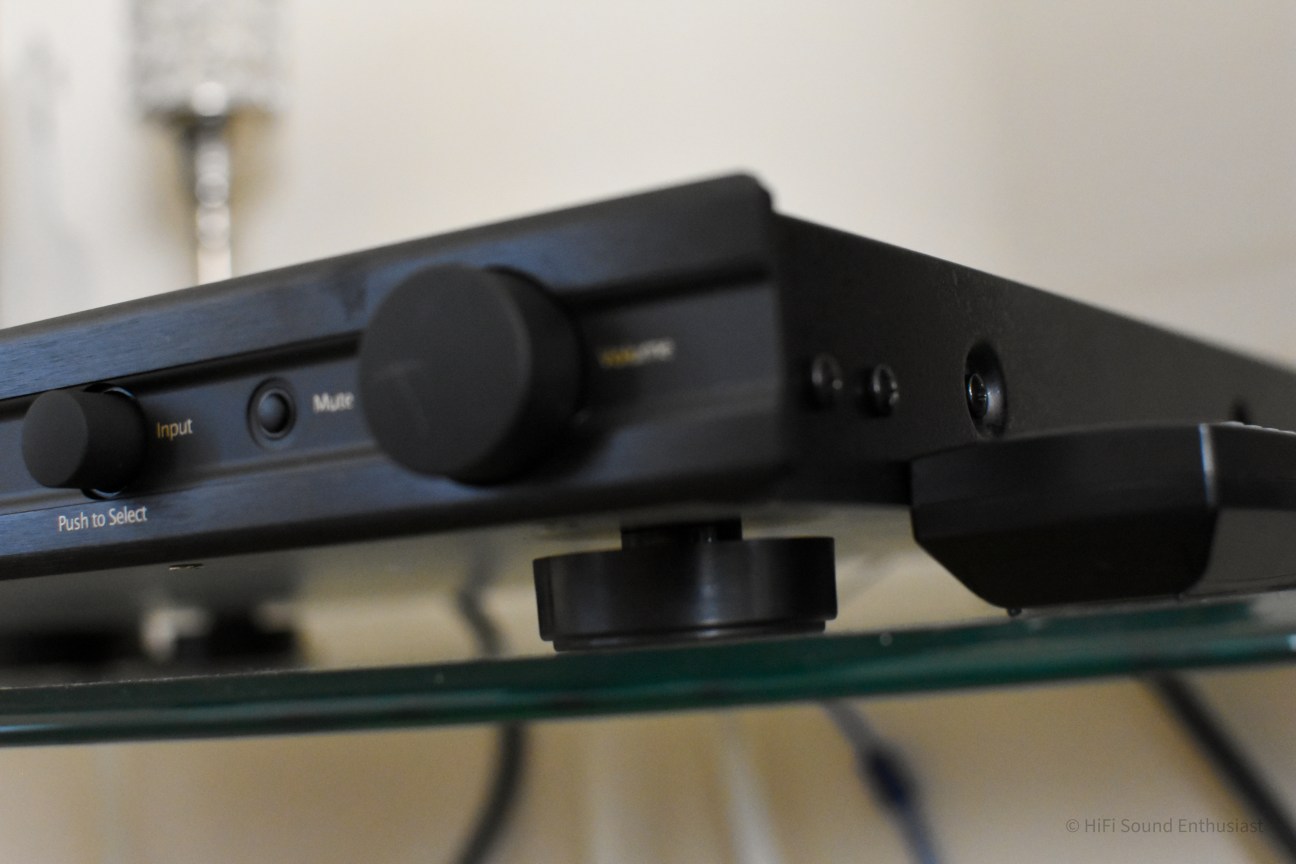 Parasound NewClassic 200 Integrated Amplifier Review – HIFI Sound ...